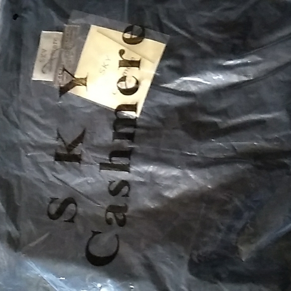 Sky Cashmere | Accessories | Sky Cashmere Lillanygatan 23 Stockholm Sweden 0 Virgin Wool ...